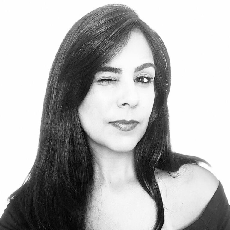 Renata Menezes Fono – Fonoaudiologia – Cursos e Atendimento